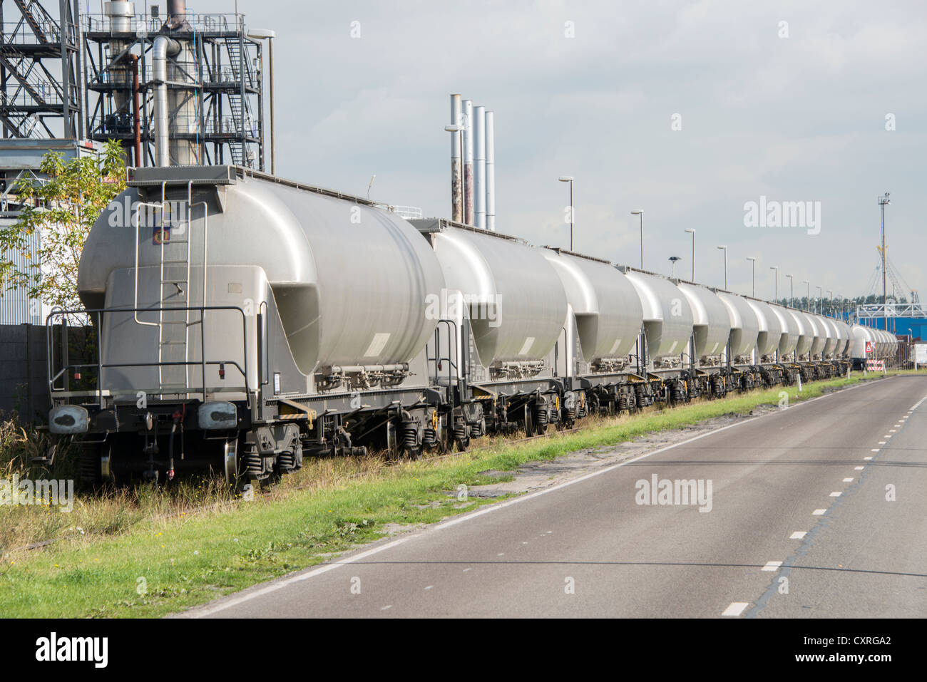 Train industrial hi-res stock photography and images - Alamy
