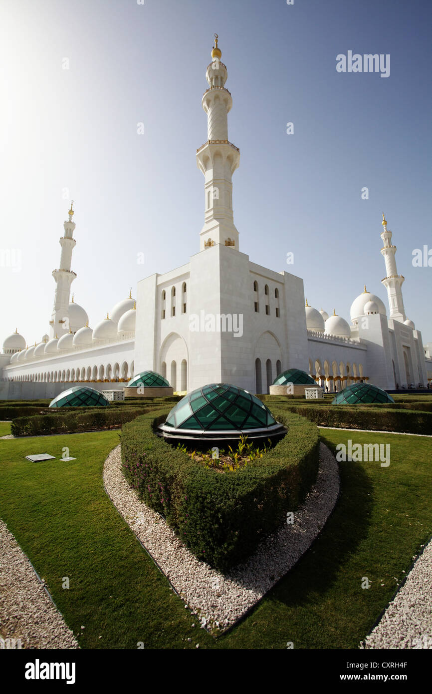 Sheikh zayed towers hi-res stock photography and images - Alamy