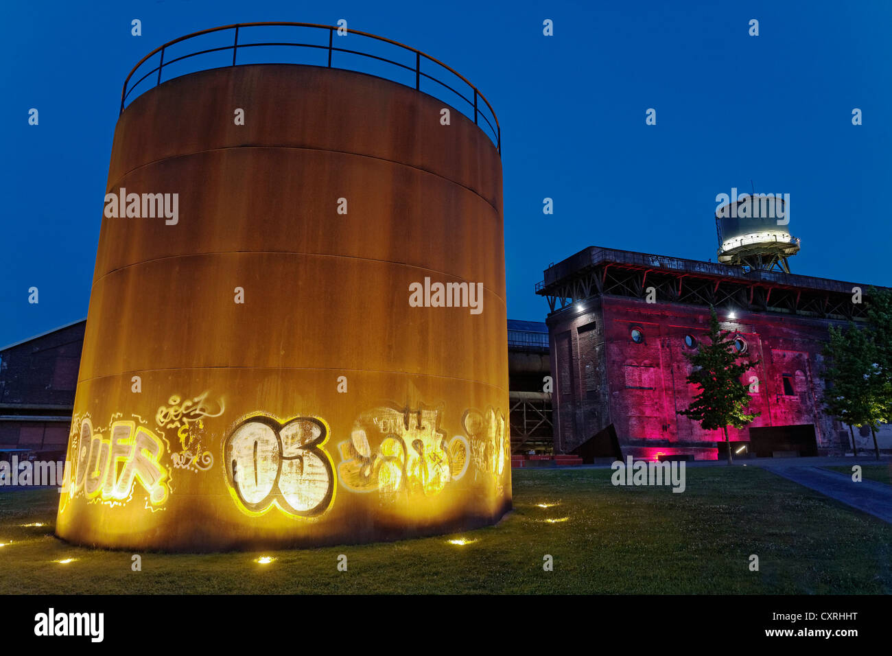 Centennial hall hi-res stock photography and images - Alamy