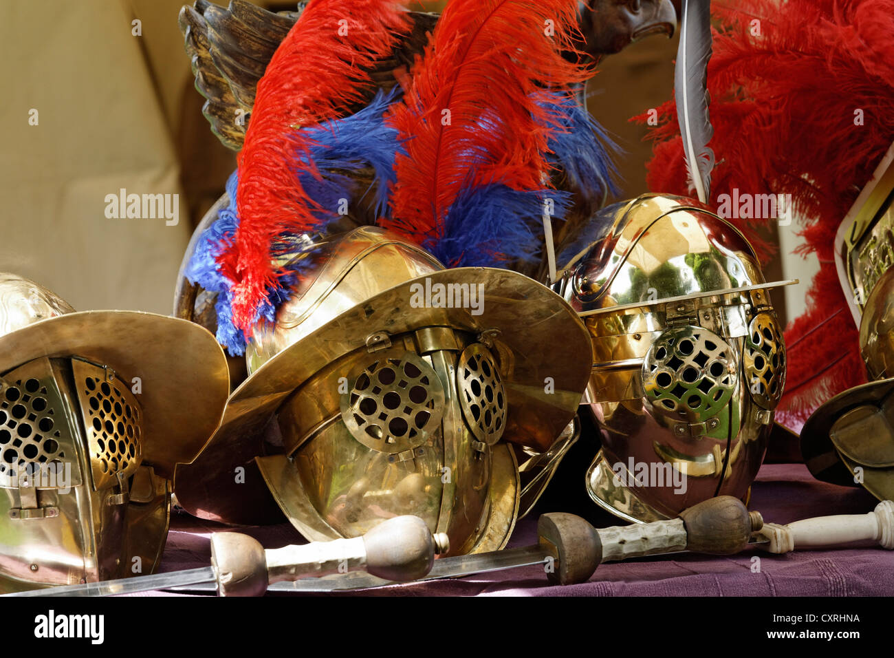 Roman helmets hi-res stock photography and images - Alamy
