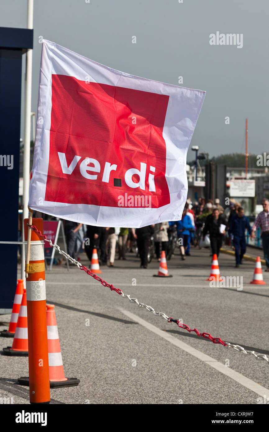 Flag of the union "Verdi" referring to a warning strike at the ferry ...