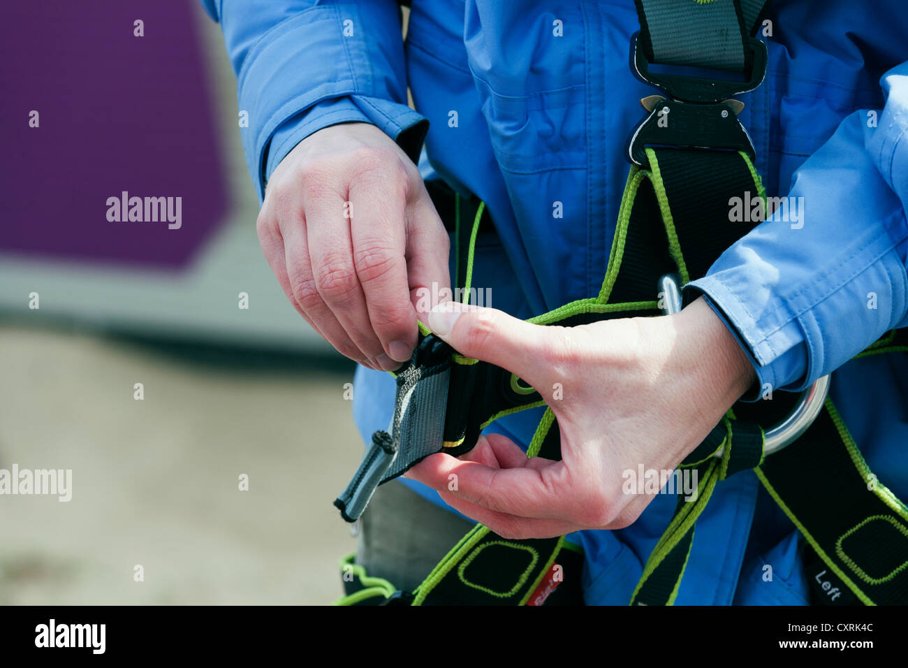 Safety harness rig hi-res stock photography and images - Alamy