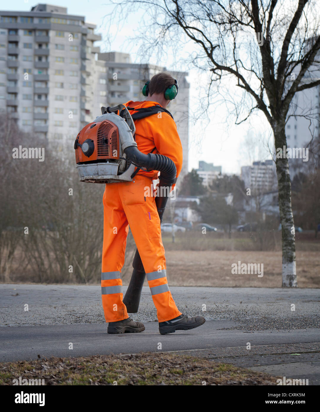 Cleaning streets hi-res stock photography and images - Alamy