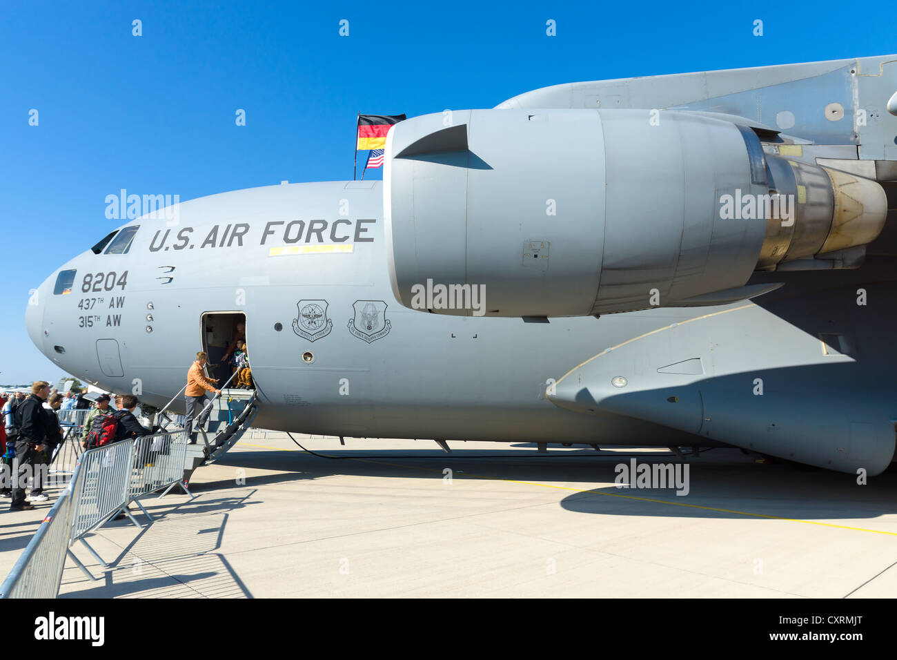 Engines Boeing C 17 Globemaster Stock Photos & Engines Boeing C 17 ...
