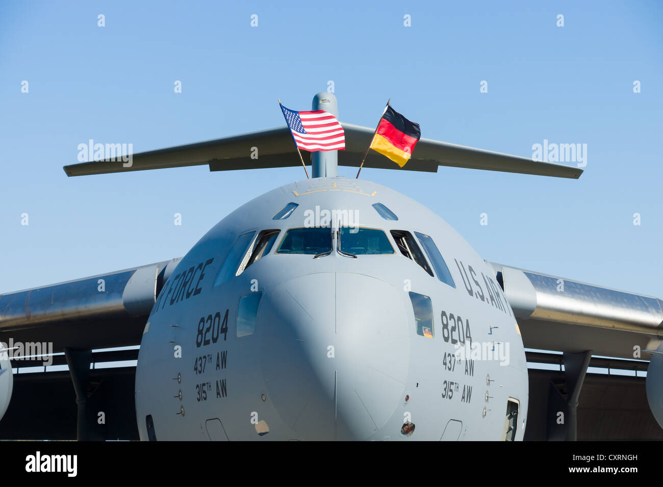 The front of the Boeing C-17 Globemaster Stock Photo - Alamy
