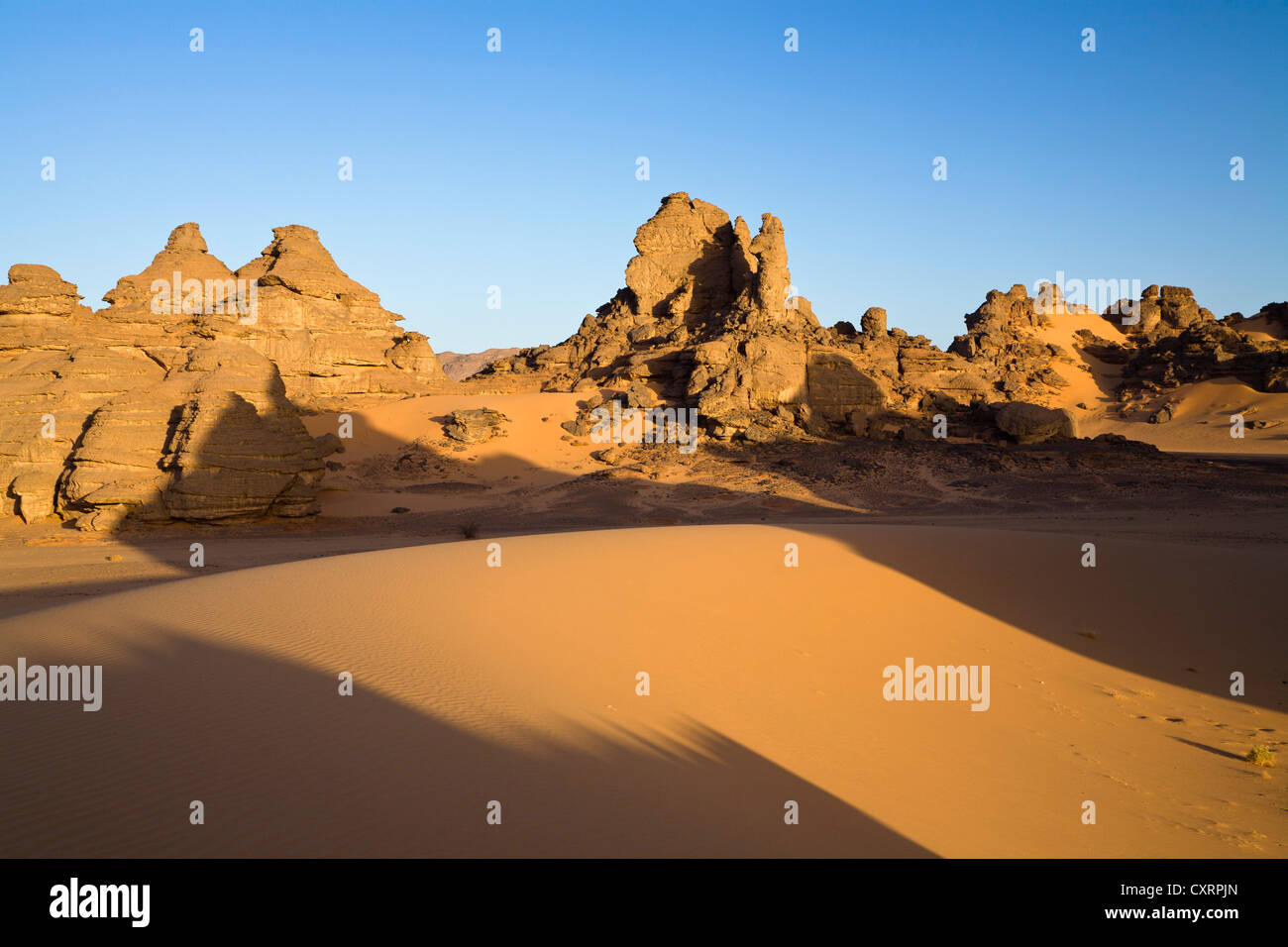 Rock formations in the Libyan Desert, Wadi Awis, Acacus Mountains ...