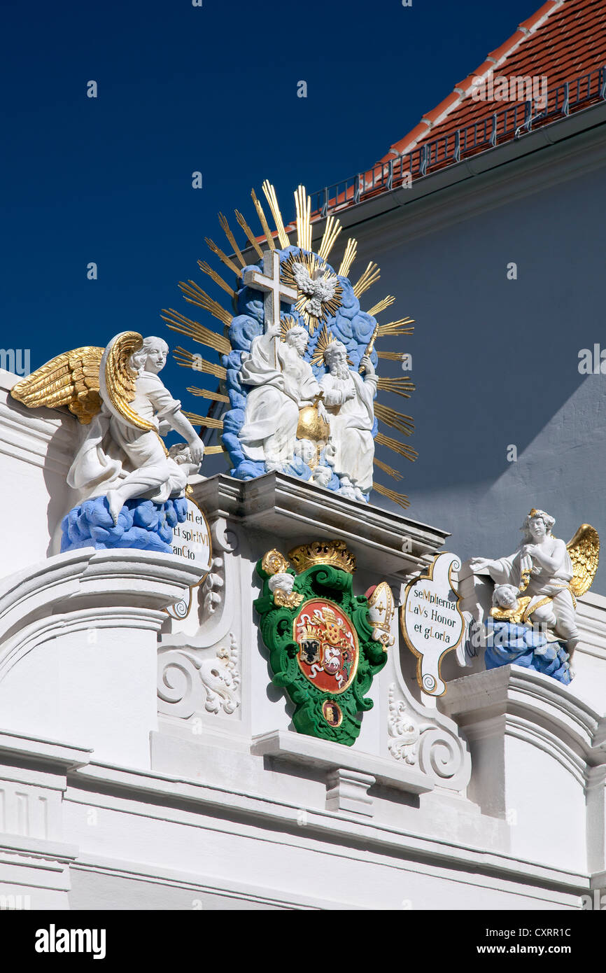 Cathedral chapter, ornaments on the main entrance, archives, library ...