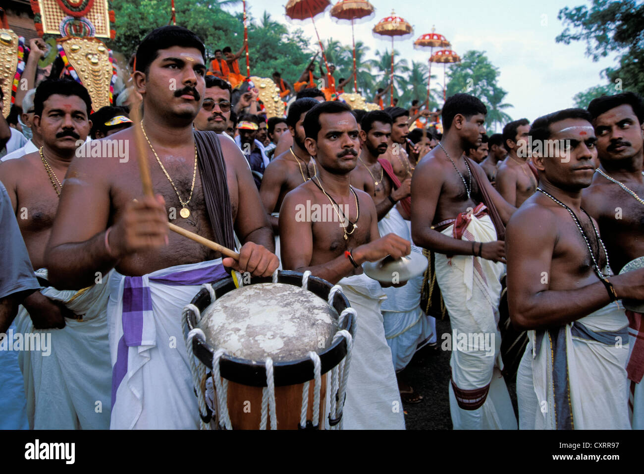 Musical instruments of kerala hi-res stock photography and images - Alamy