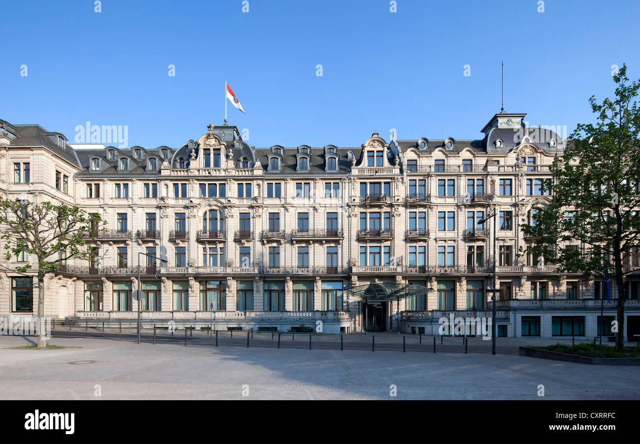 Photo of prime hi-res stock photography and images - Alamy