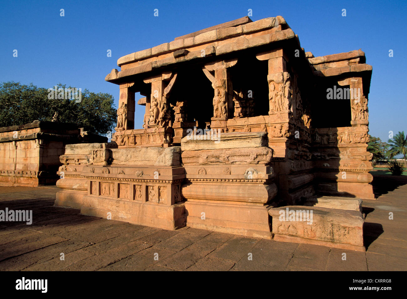 Chalukya hi-res stock photography and images - Alamy