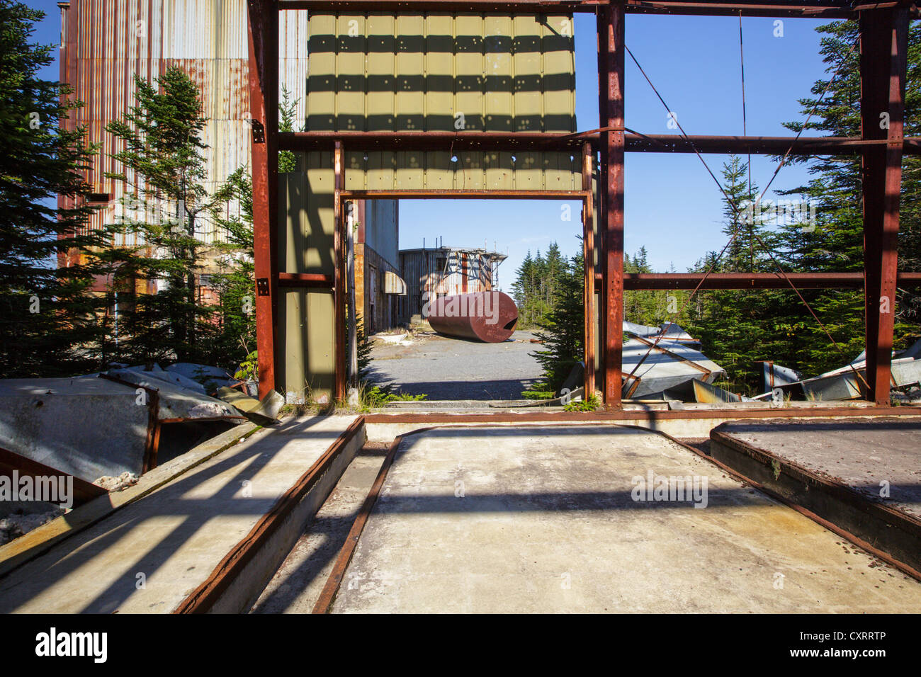 Lyndonville Air Force Station on East Mountain in East Haven, Vermont ...