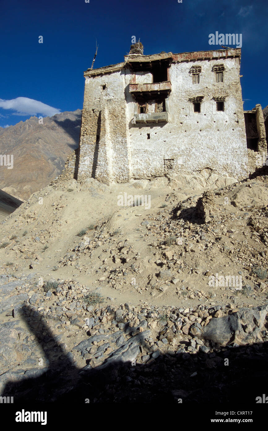 Palace zangla zanskar valley zanskar hi-res stock photography and ...