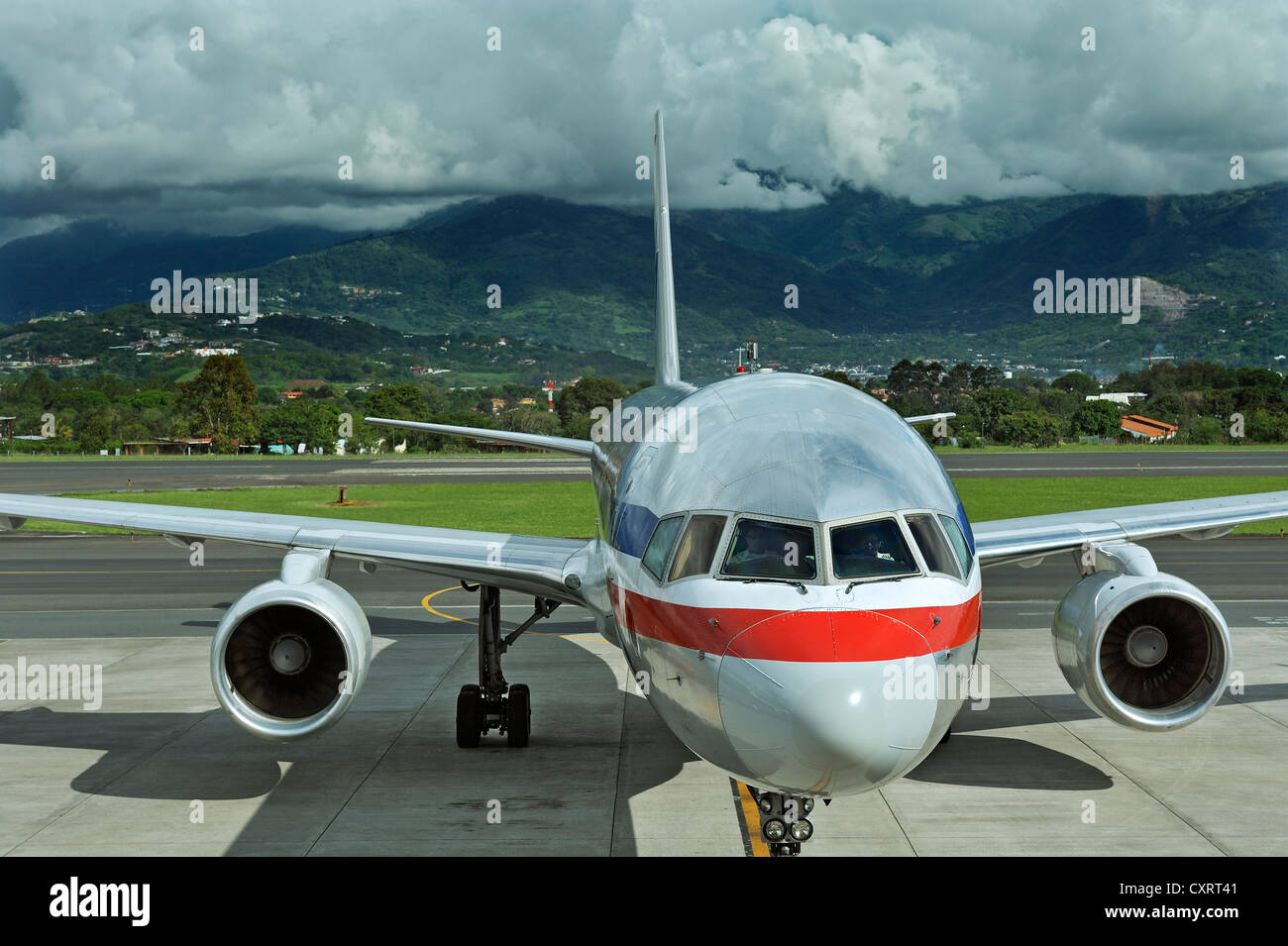 Jet of American Airlines, San José Airport, Costa Rica, Central America ...