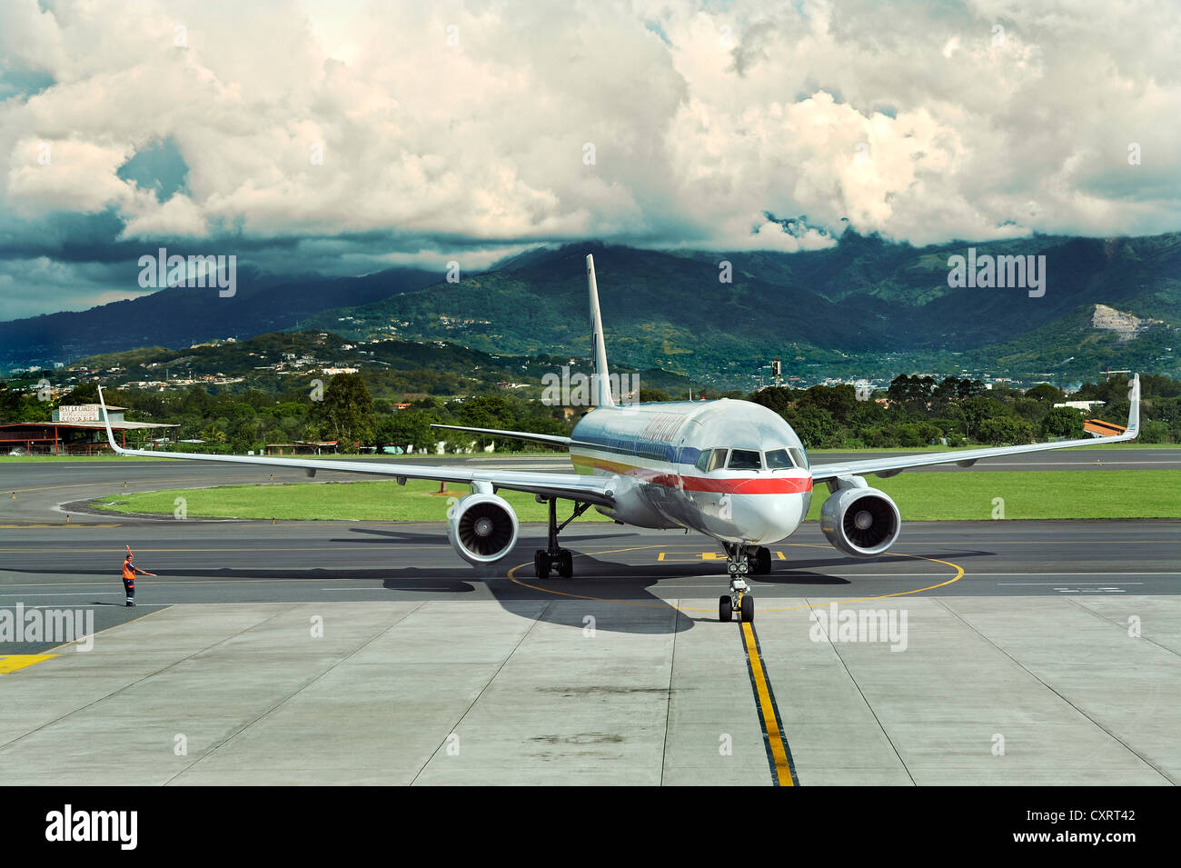 Jet of American Airlines, San José Airport, Costa Rica, Central America ...