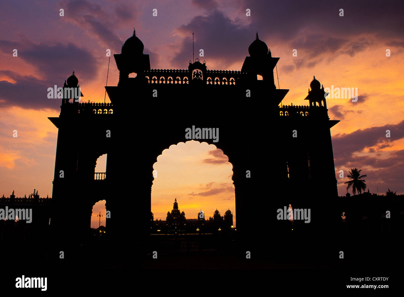 Entrance gate to Amba Vilas Palace, silhouette at twilight, Mysore or ...