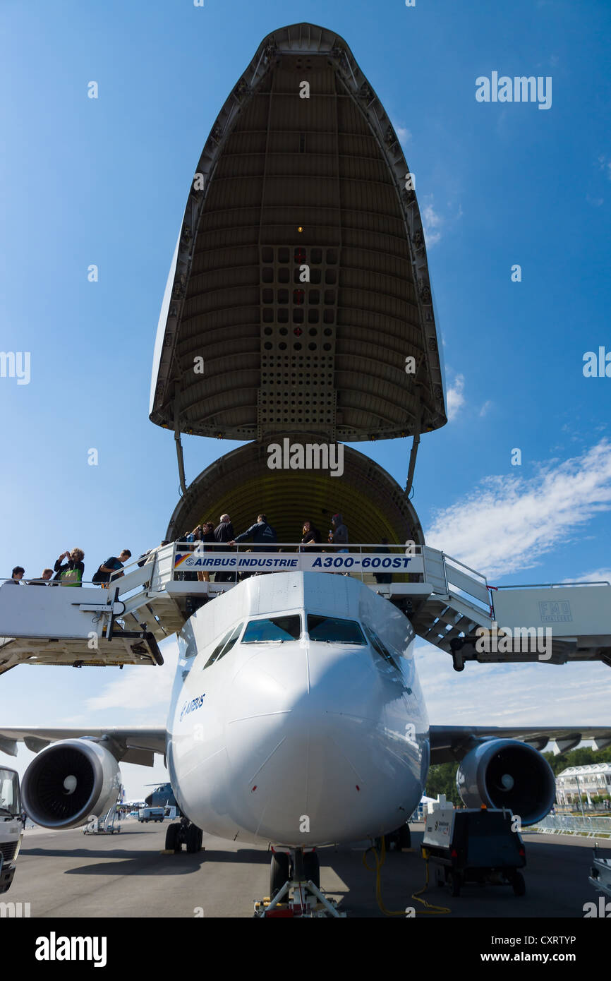 Airbus A300-600ST (Super Transporter) or Beluga Stock Photo - Alamy