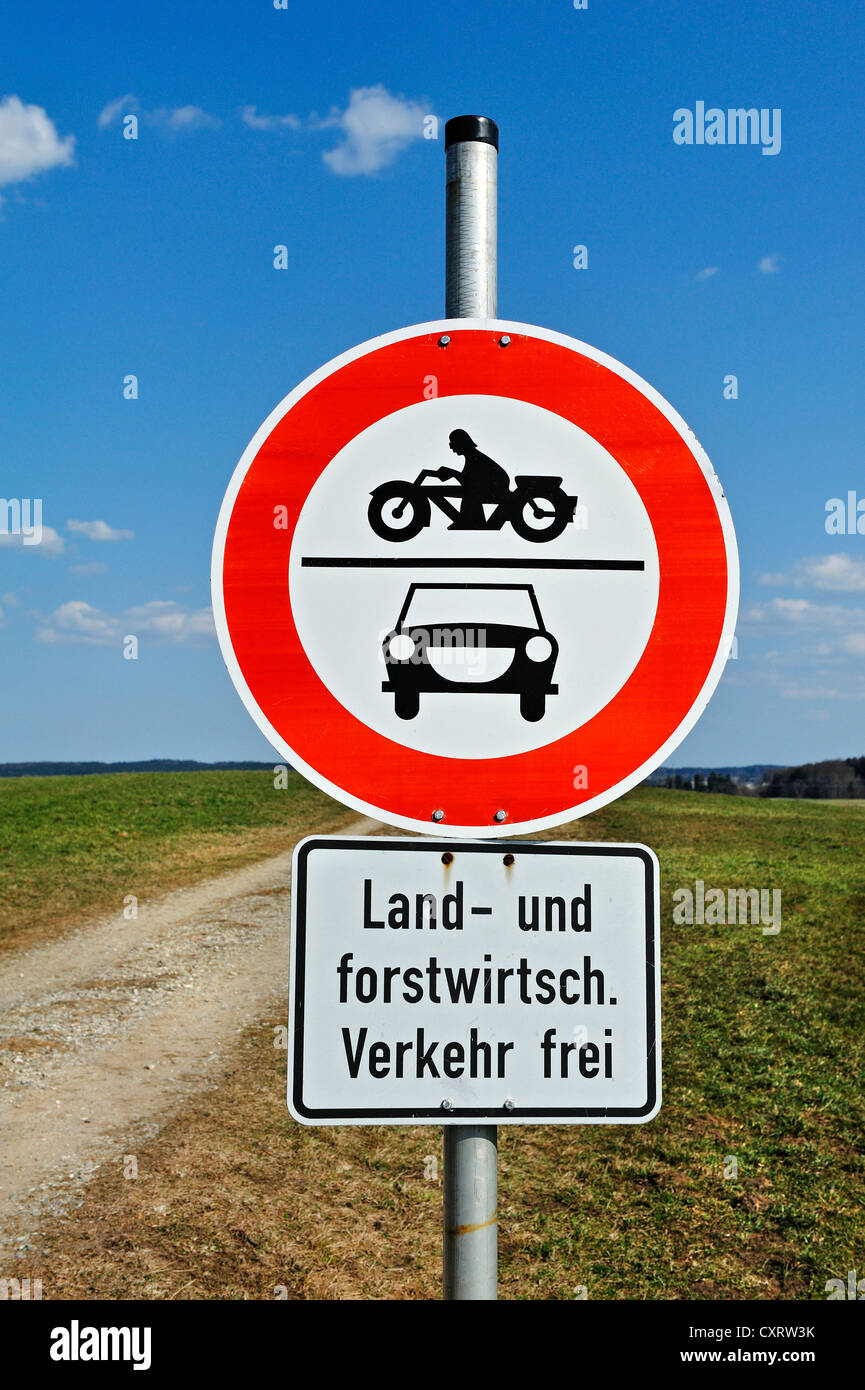 Motorcycles prohibited hi-res stock photography and images - Alamy