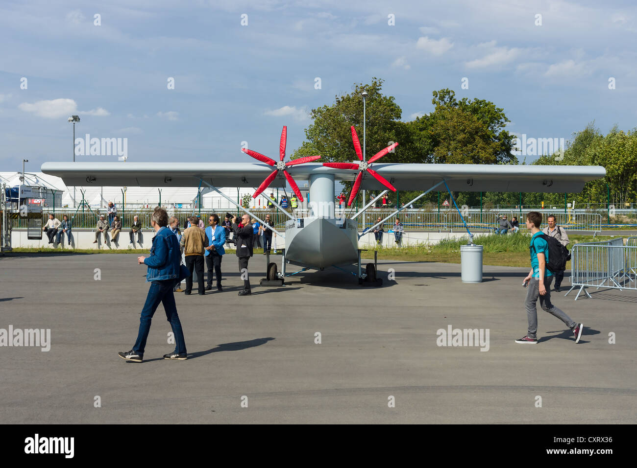 The Singular Aircraft SA03 is a unmanned aerial vehicle flying boat ...