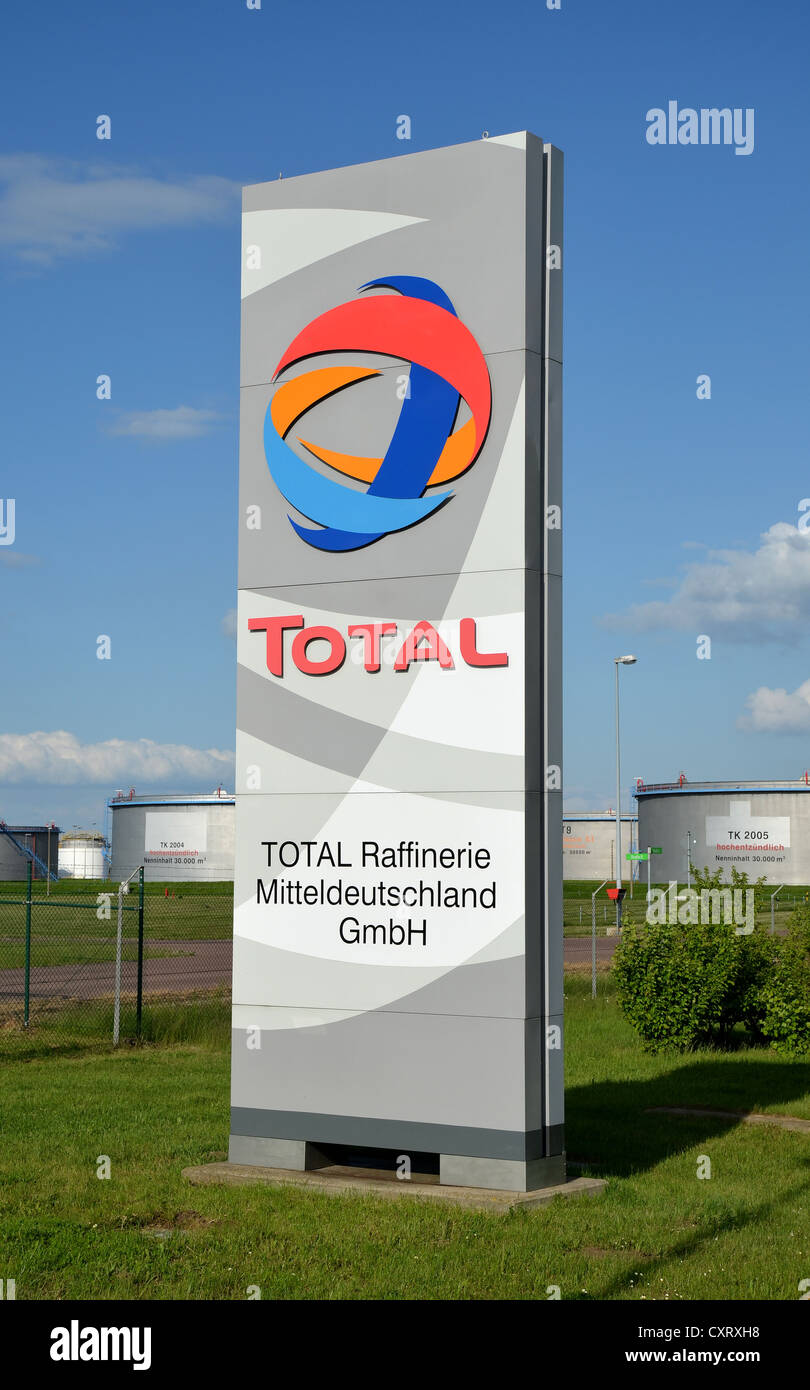Entrance to the Total Raffinerie Mitteldeutschland GmbH refinery in ...