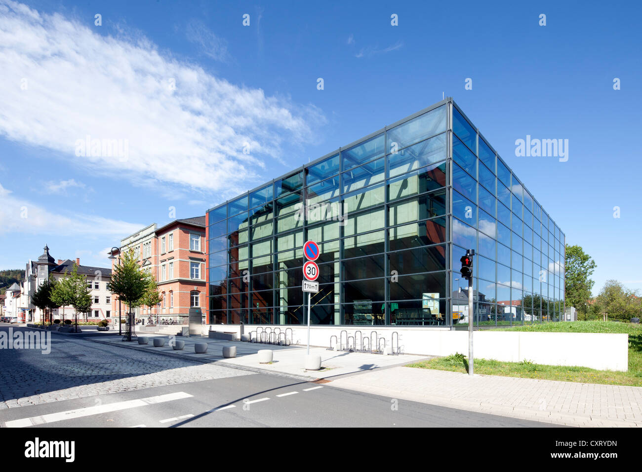 Technical University of Ilmenau, Roentgen Building with an experimental ...