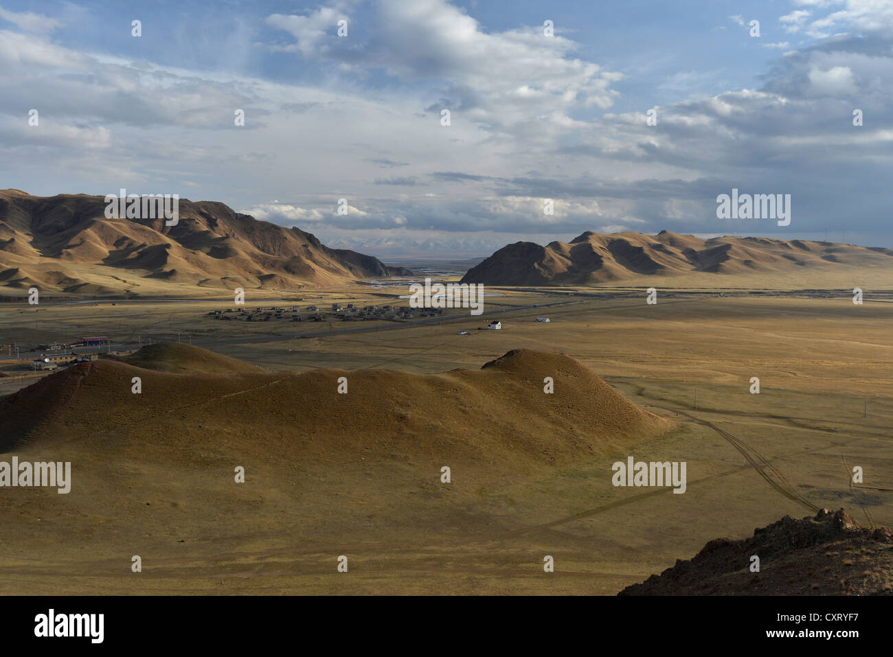Mountains and hills in the grasslands of Bayanbulak, Bayingolin Mongol ...