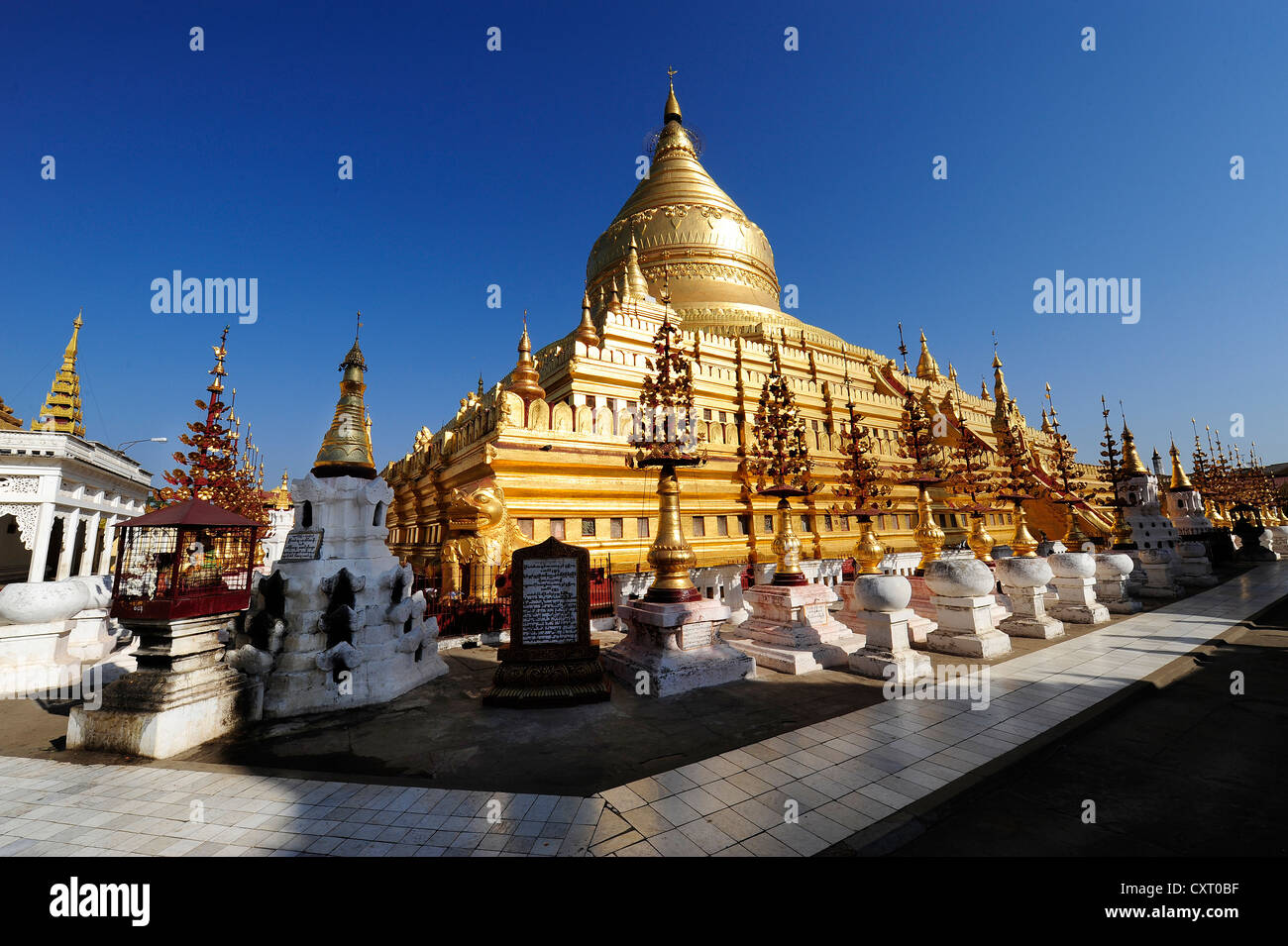 Most famous temple hi-res stock photography and images - Alamy