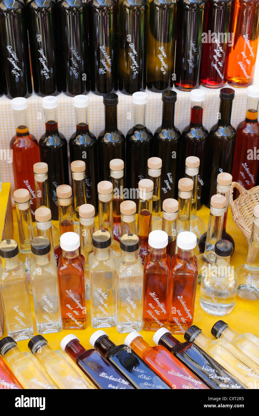 Bottles schnapps hi-res stock photography and images - Alamy