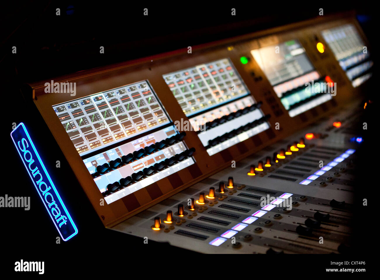 Soundcraft mixer console Stock Photo - Alamy