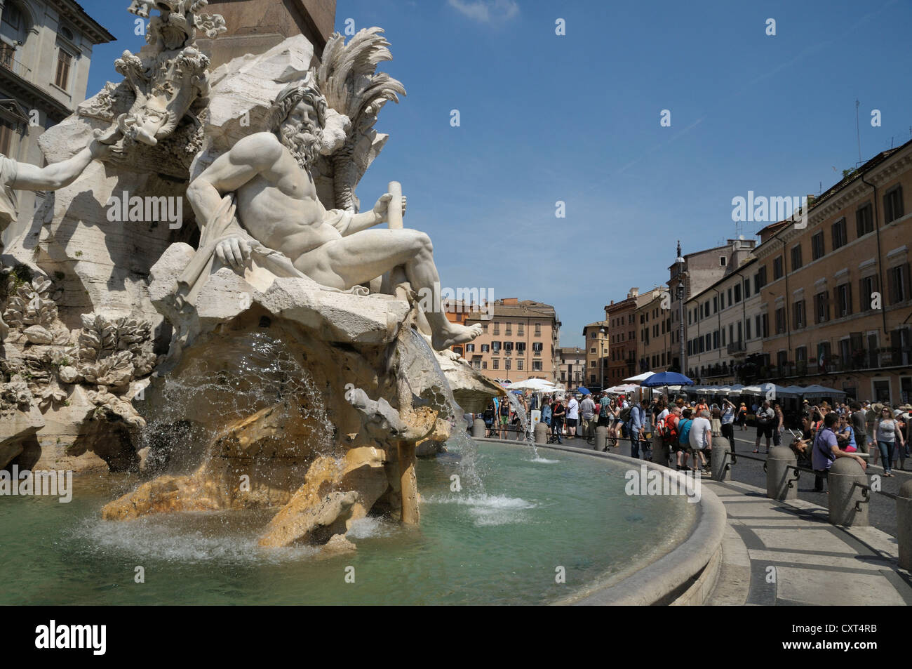 Fountain of the Four Rivers, designed by Bernini, Piazza Navona, Rome ...