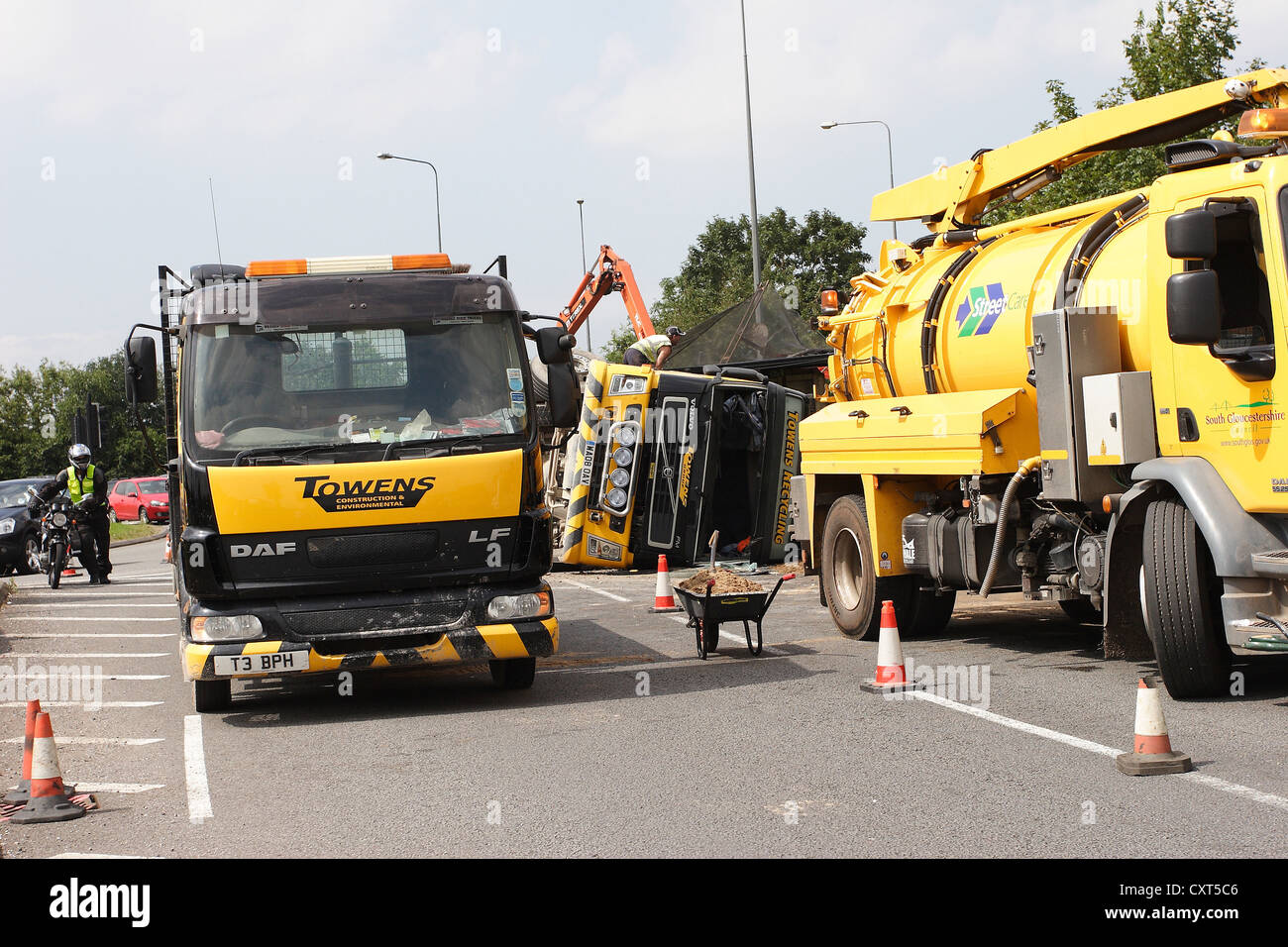 Roundabout in downend bristol hi-res stock photography and images - Alamy