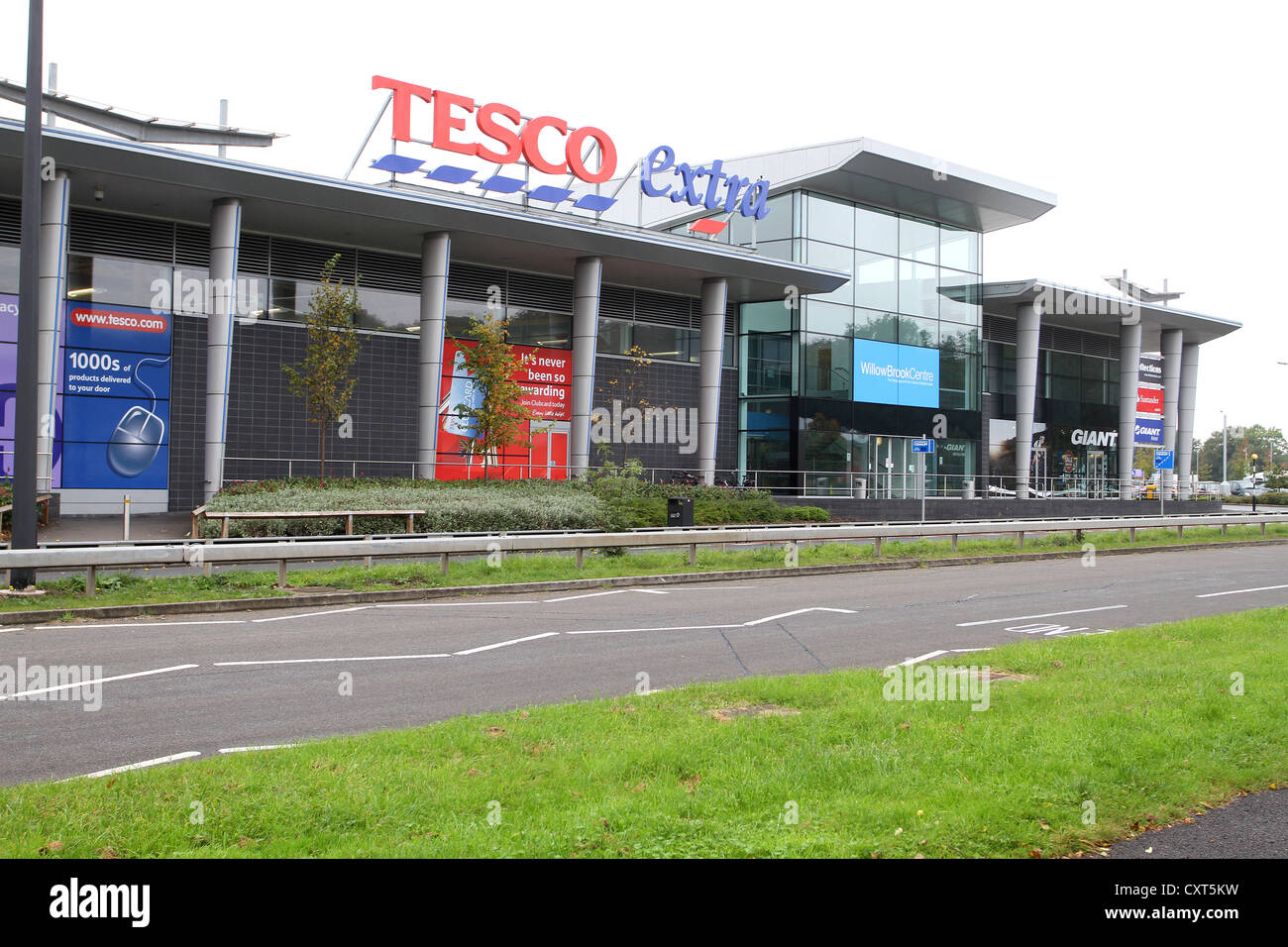 Tesco bradley stoke bristol hi-res stock photography and images - Alamy