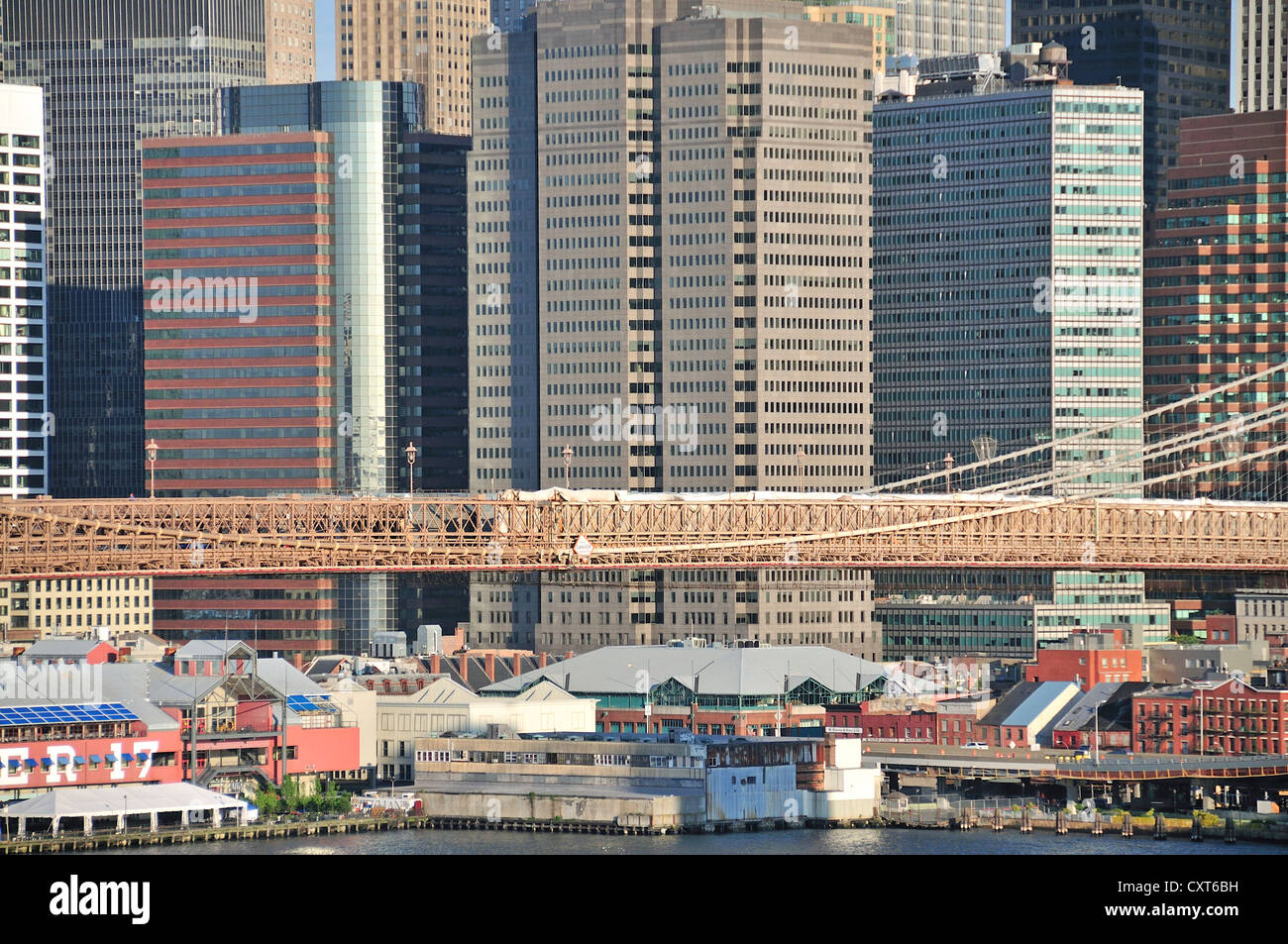 High-rise buildings, Financial District in Lower Manhattan and Brooklyn ...