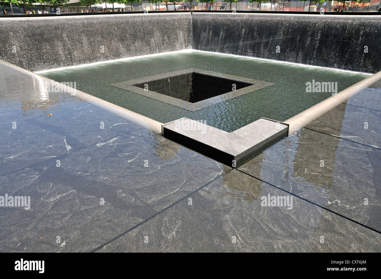 World Trade Center memorial, southern basin, 9-11 Memorial, Ground Zero ...