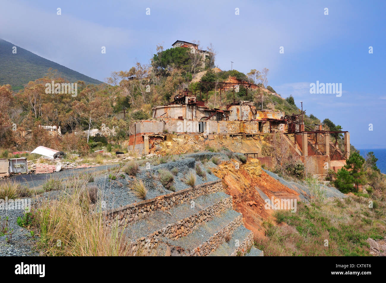 Ore terminal hi-res stock photography and images - Alamy