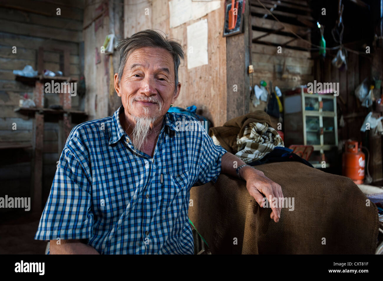 Asians minority man men male hi-res stock photography and images - Alamy