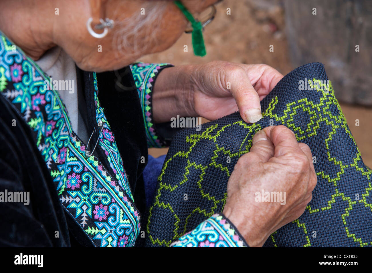 Hmong Crafts Stock Photos & Hmong Crafts Stock Images - Alamy