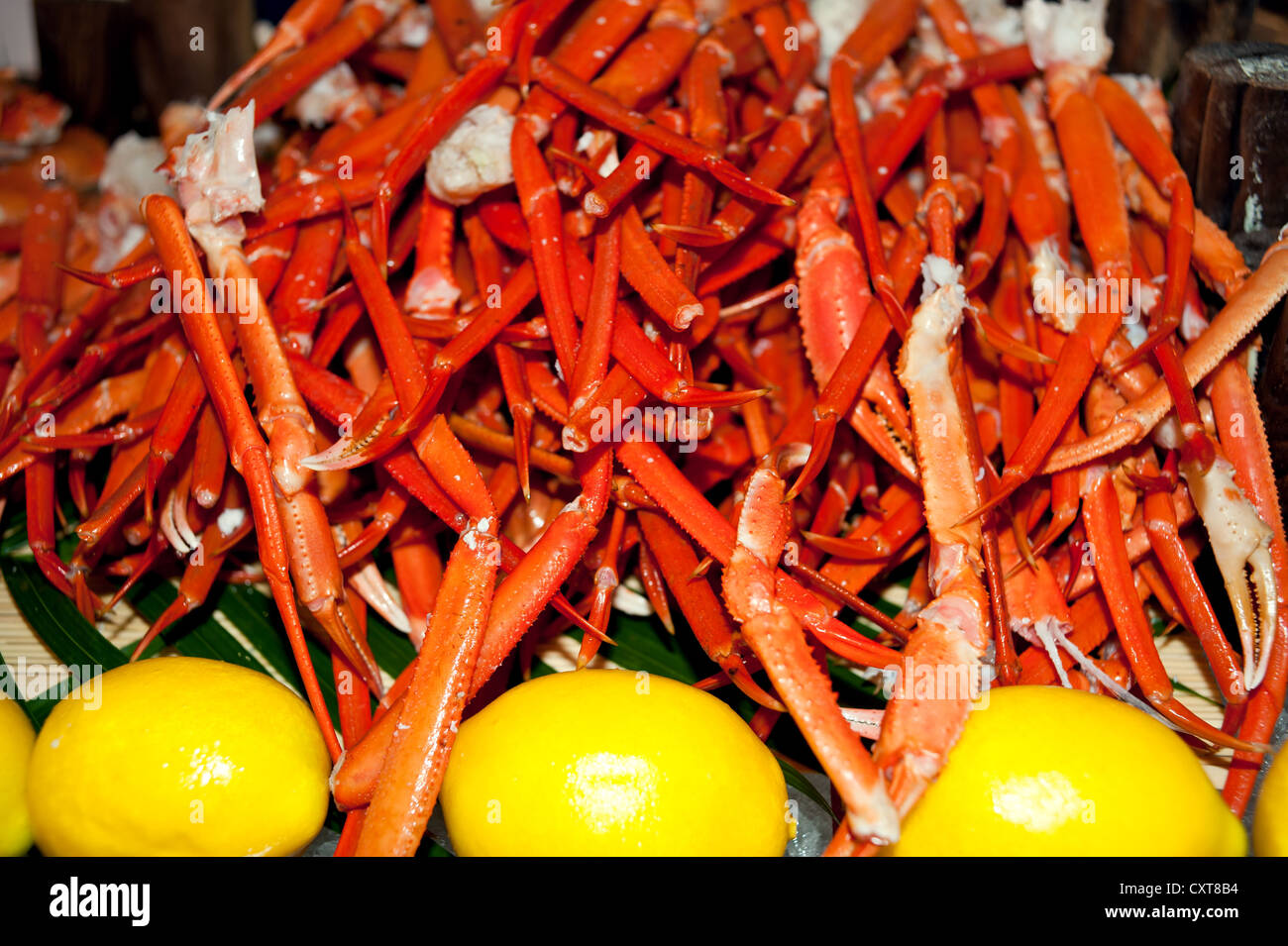 Crab dishes hi-res stock photography and images - Alamy