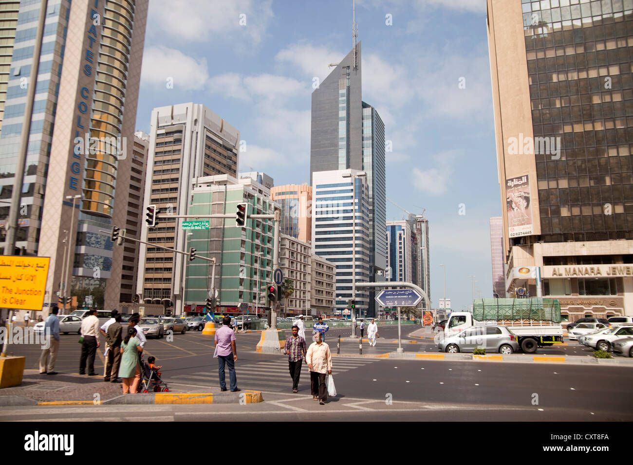 Traffic and large intersection on Hamdan Bin Mohammed Street in the ...