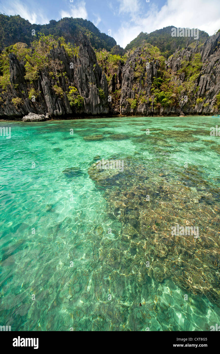 Small lagoon el nido palawan hi-res stock photography and images - Alamy