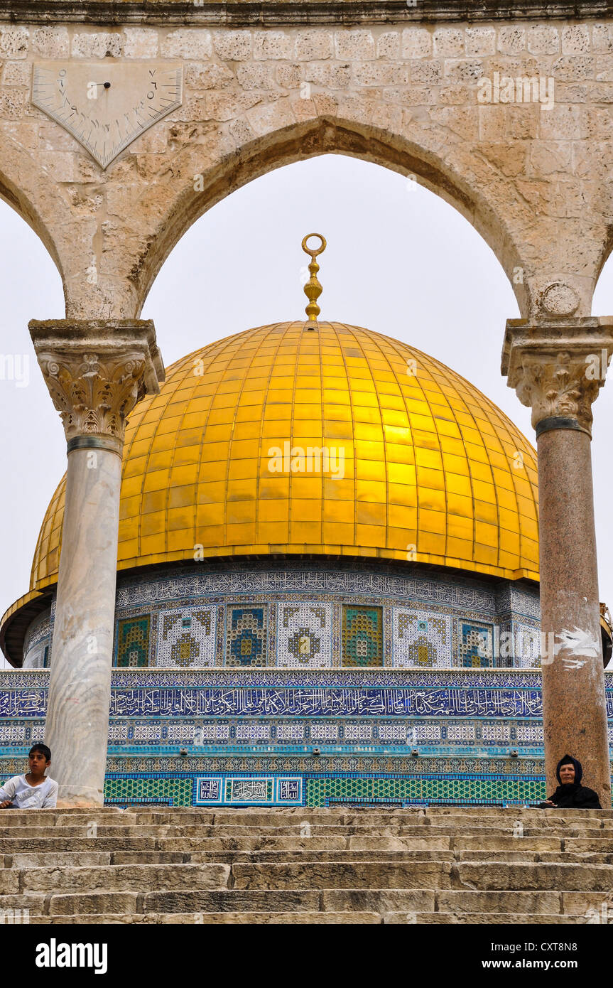 Dome of the rock temple mount hi-res stock photography and images - Alamy