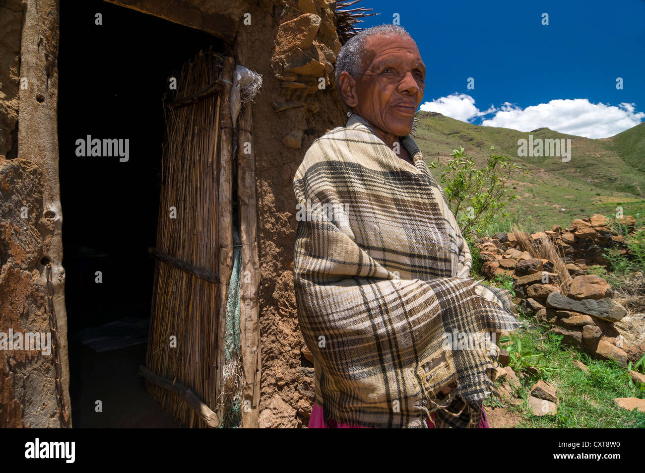Basotho women in traditional dress hi-res stock photography and images ...