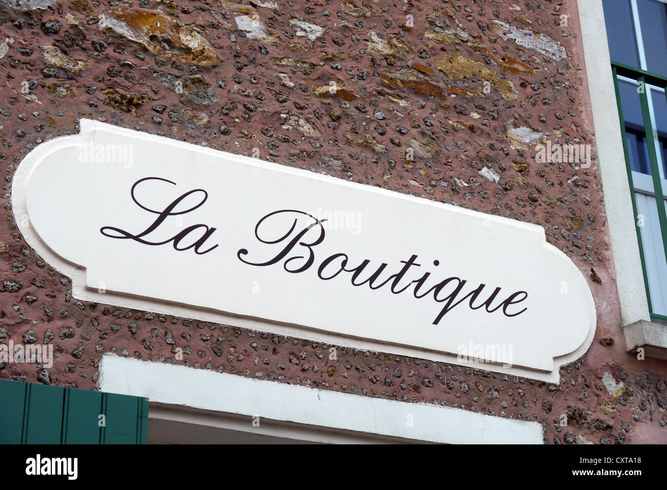 Boutique hi-res stock photography and images - Alamy