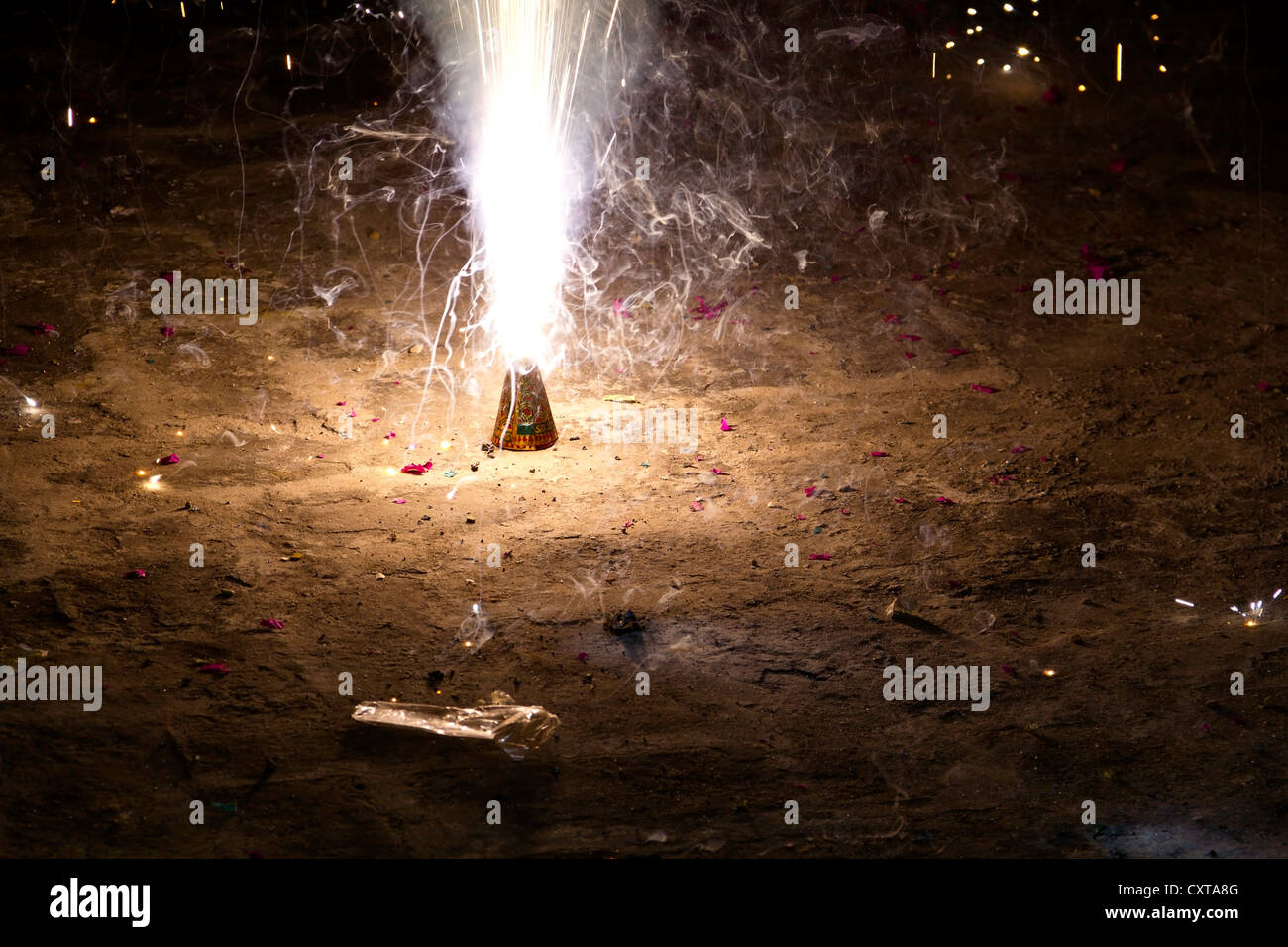 Fire cracker packaging hi-res stock photography and images - Alamy