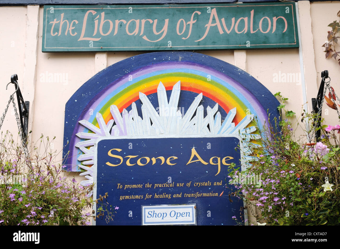 Library of avalon hi-res stock photography and images - Alamy