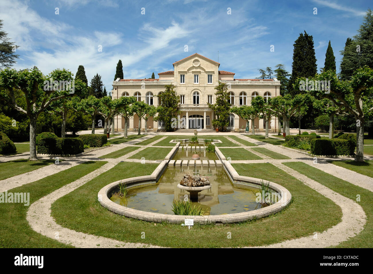 Bouillons Château and Formal French Garden Source Perrier Vergèze nr ...