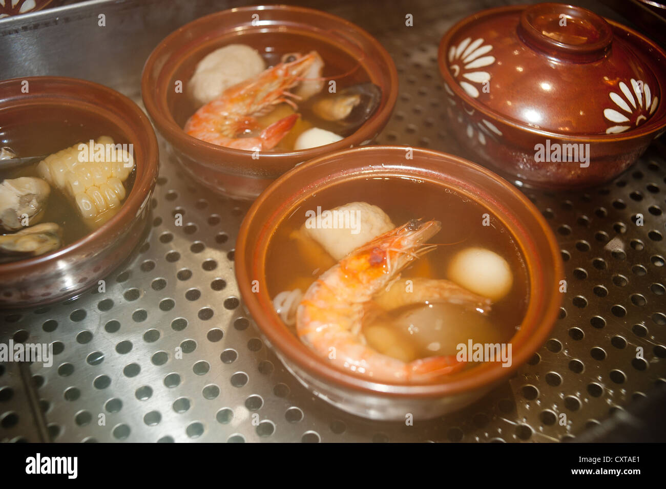 Chinese snacks, steamed prawns Stock Photo - Alamy