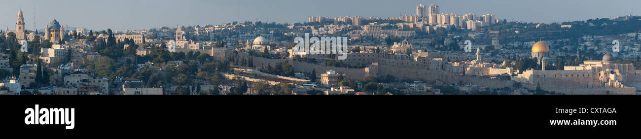 Large panoramic view of Jerusalem Old City and City Walls with Domes ...