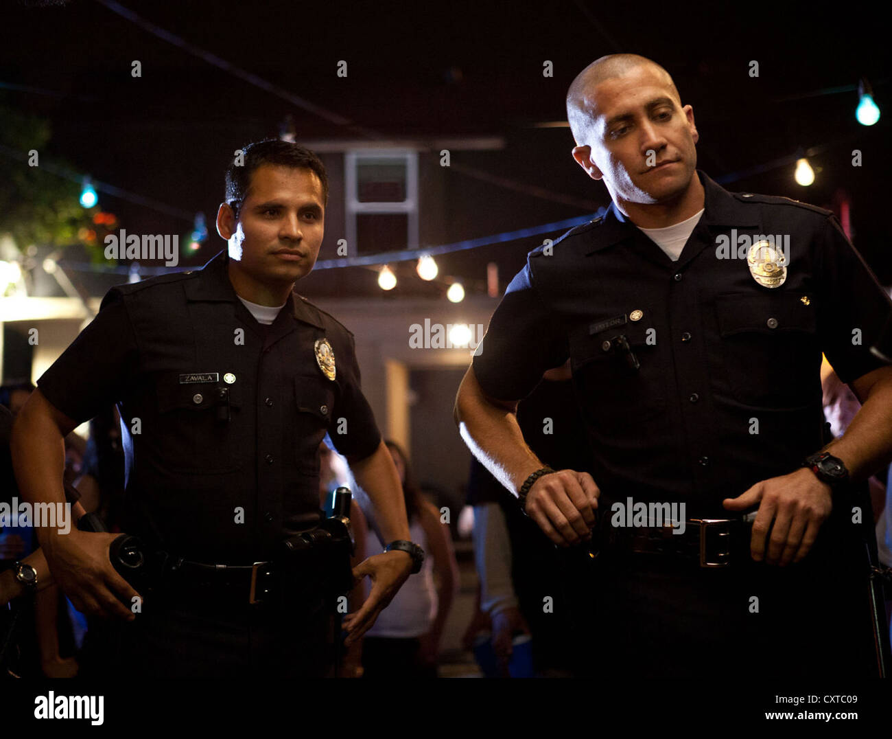 END OF WATCH (2012) MICHAEL PENA, JAKE GYLLENHAAL DAVID AYER (DIR) 006 ...
