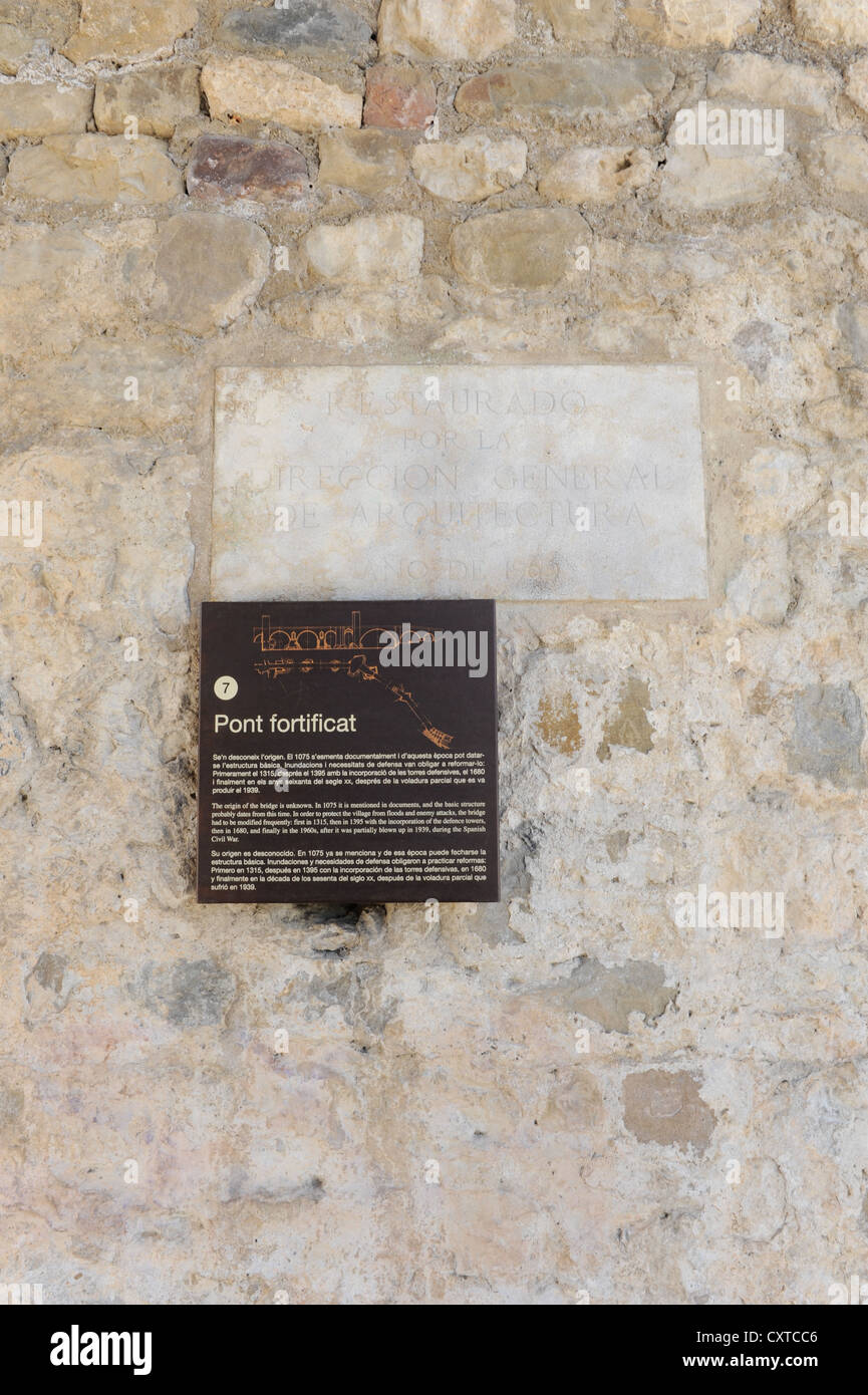 Medieval fortificat hi-res stock photography and images - Alamy