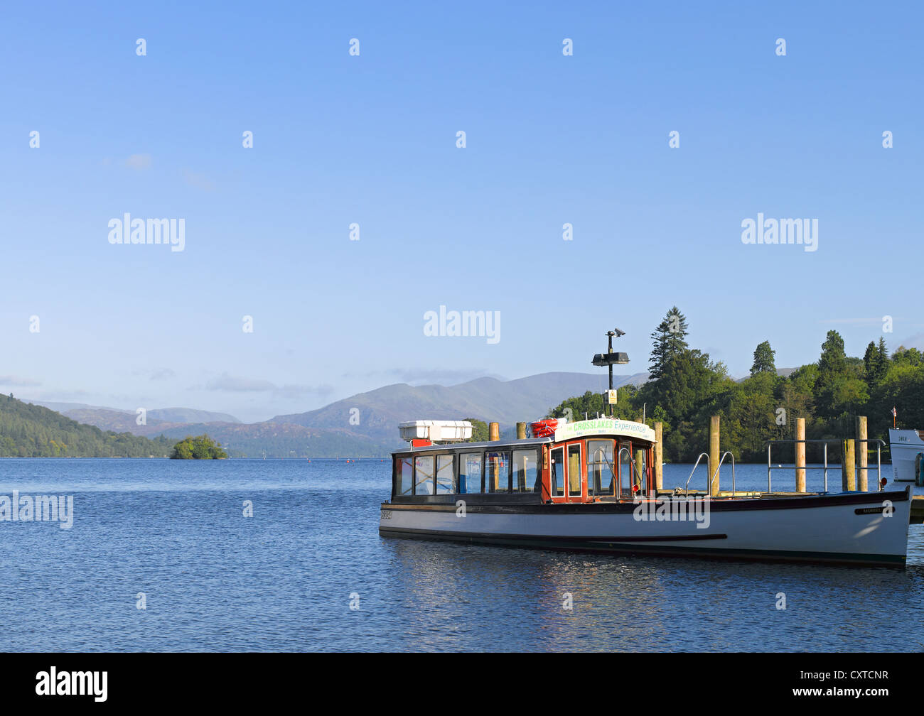 Windermere pleasure cruiser hi-res stock photography and images - Alamy
